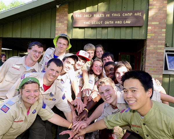 BE A Staff Member In 2023